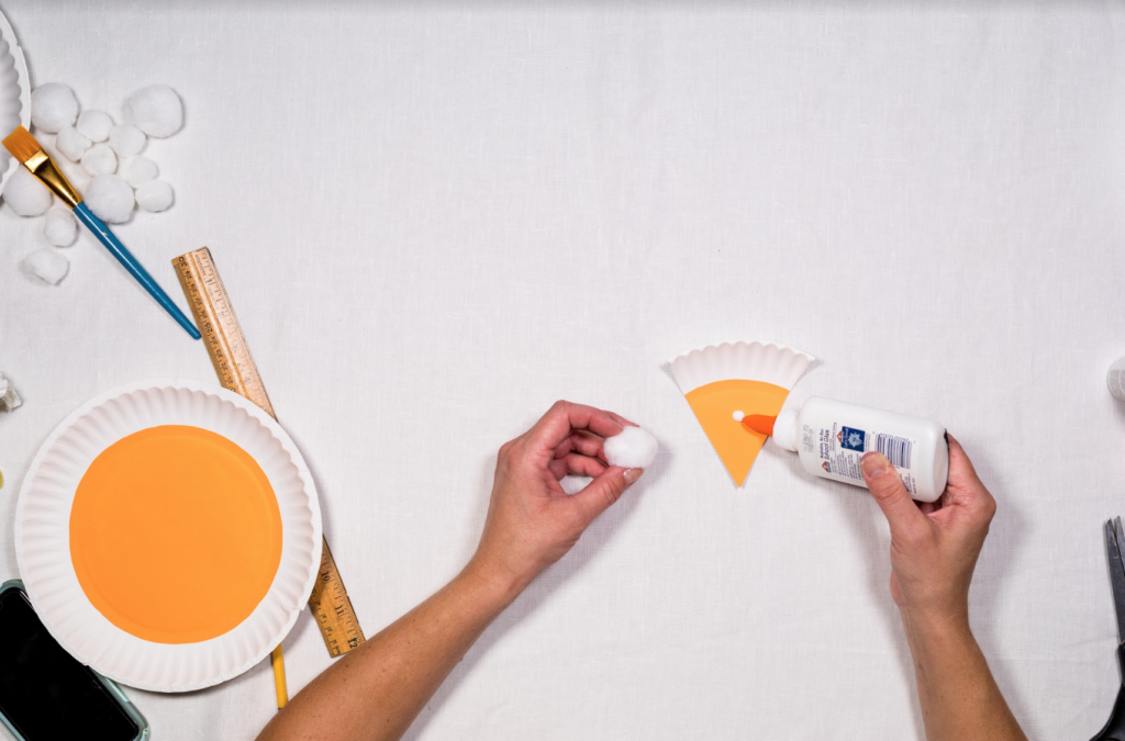 Pumpkin Pie Fractions: A Fun Fall Craft to Incorporate Into Math ...